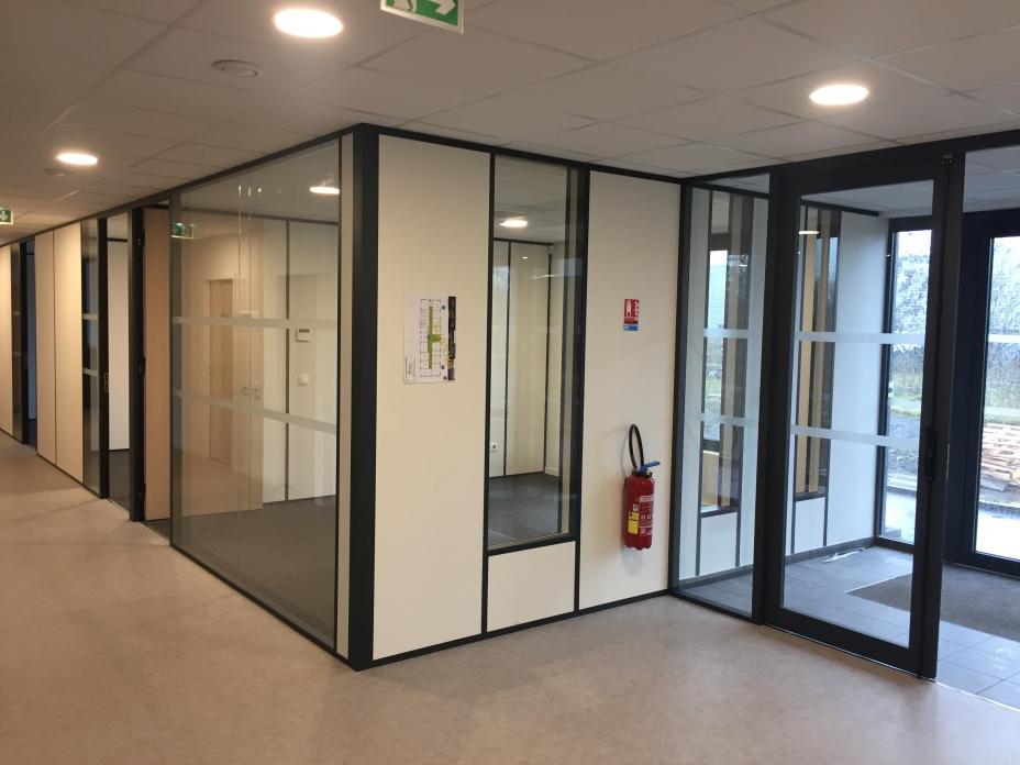 INTERCLOSE spécialiste dans la pose de cloison amovible aluminium Lille